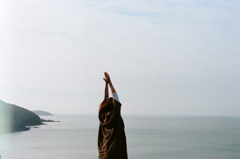 7 Poems About Mindfulness To Inspire Living in The Present - This ...