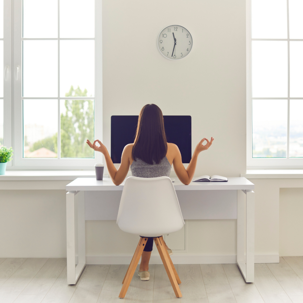 10 Benefits of Meditation in the Workplace - This Mindful Space